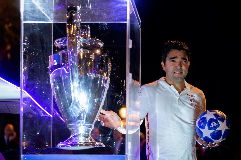 Deco, excompañero de Messi, sería el nuevo director de fútbol de Barcelona